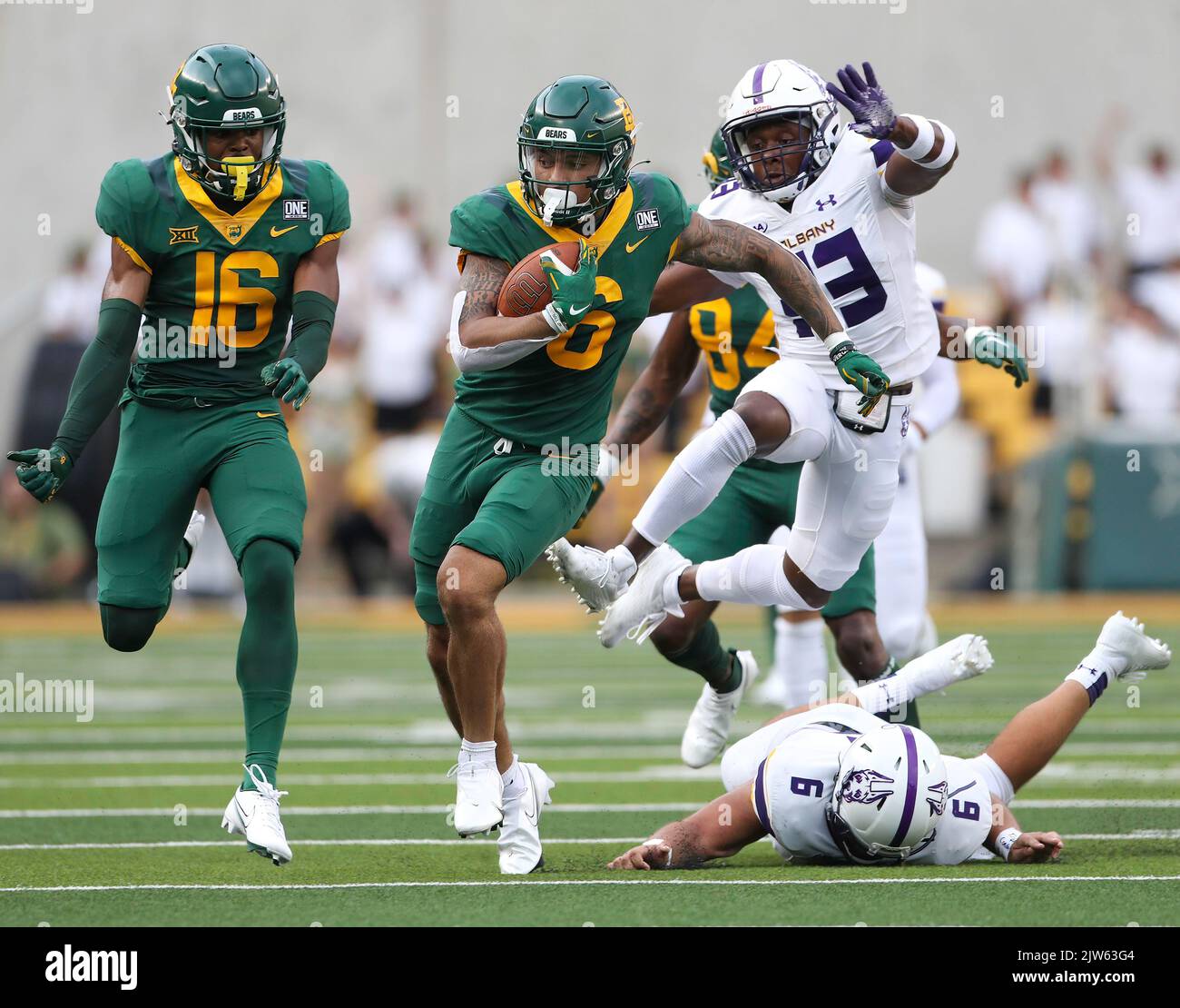 September 3, 2022: Baylor wide receiver Gavin Holmes (6) carries the ...