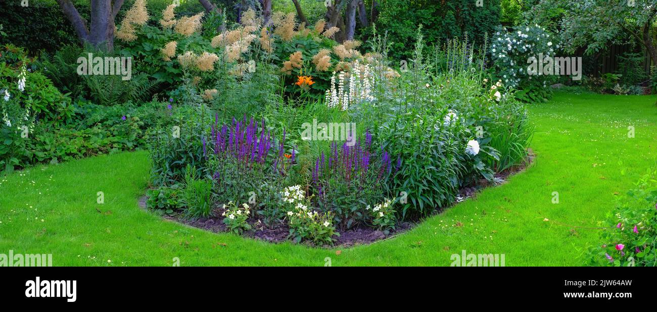 Late summer garden. A panorama photo of the garden in late summer Stock ...