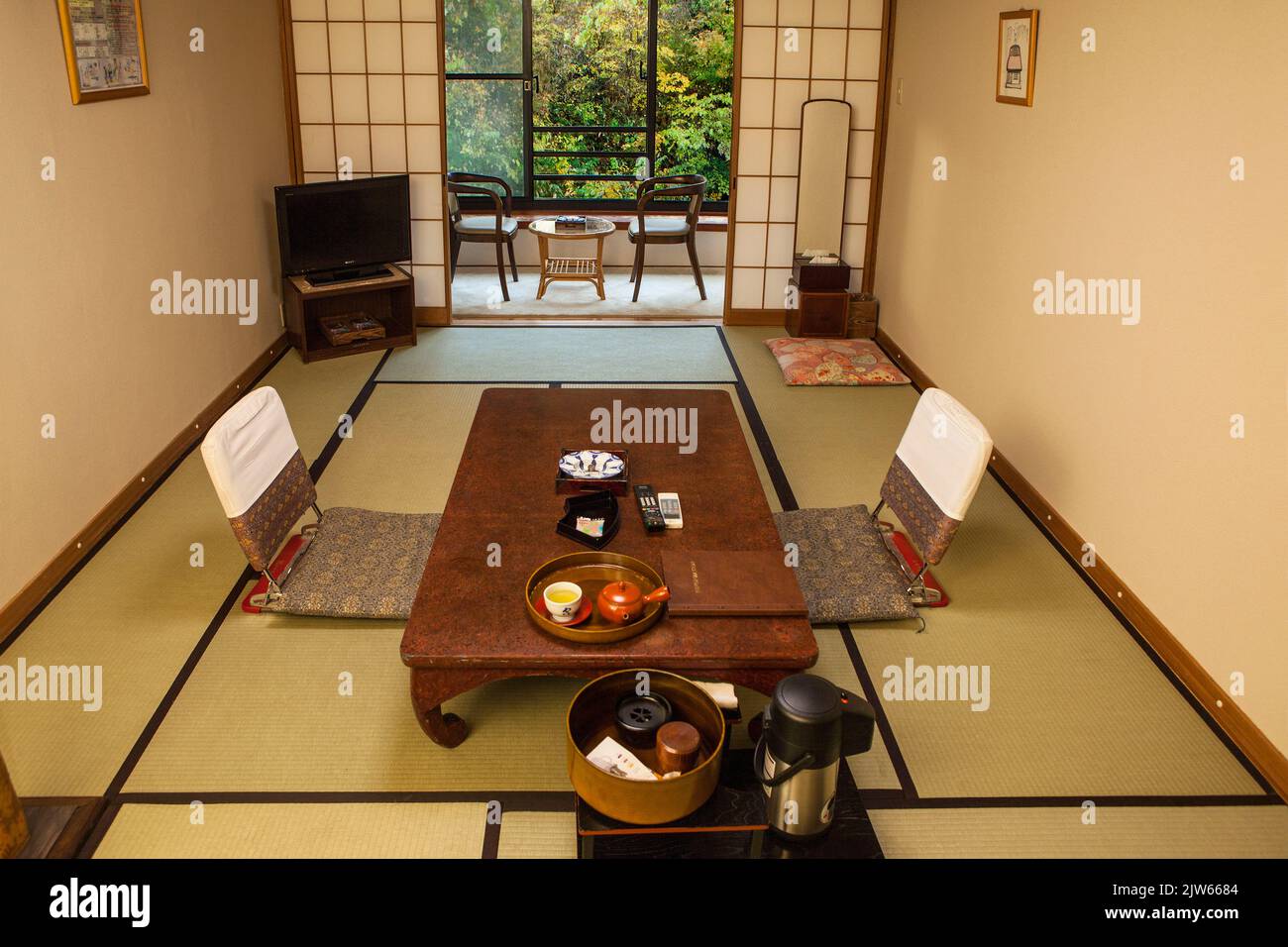 Japanese tatami room view hi-res stock photography and images - Alamy