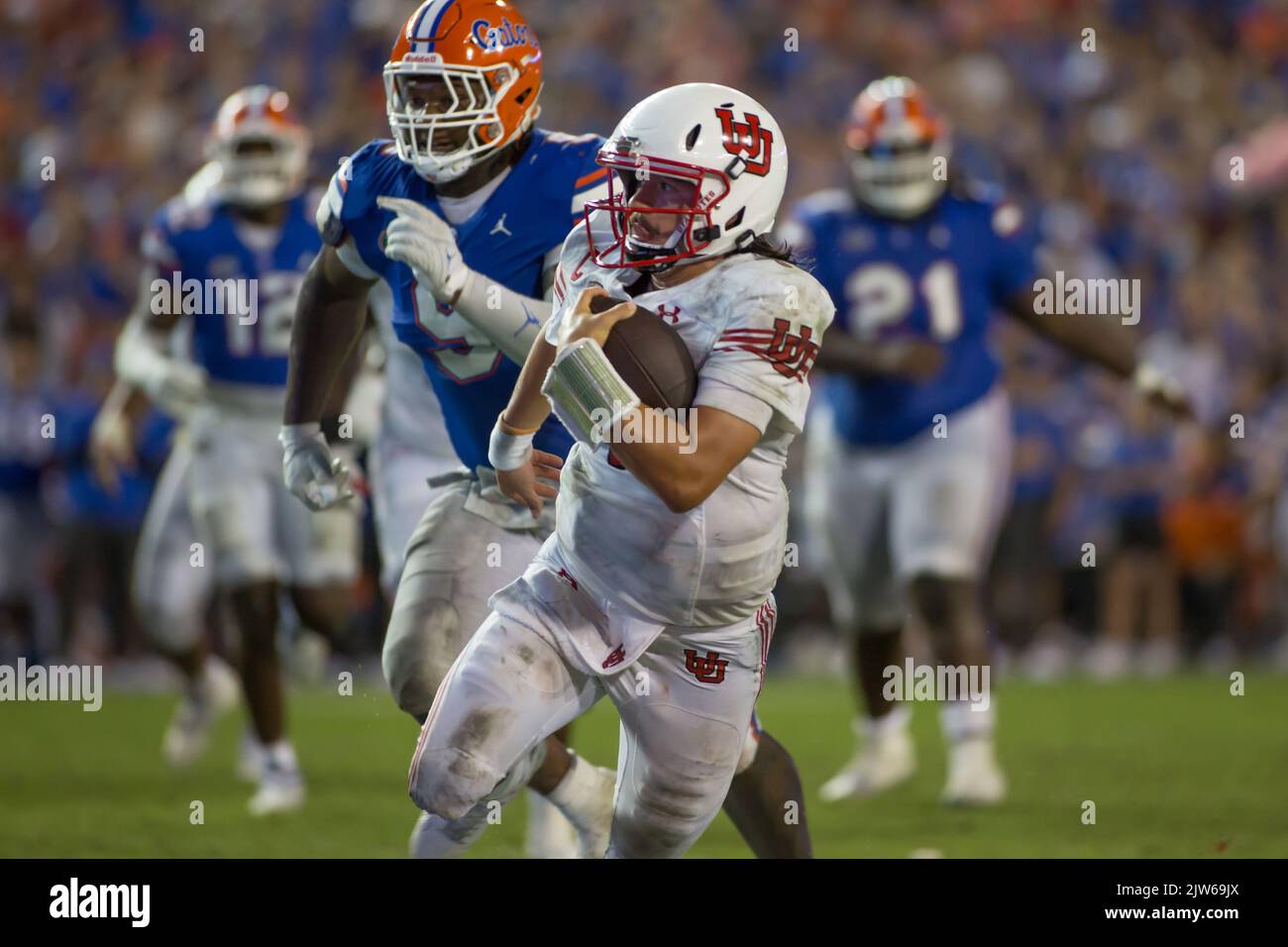 September 3, 2022: Utah Utes quarterback Cameron Rising (7) scrabbles ...