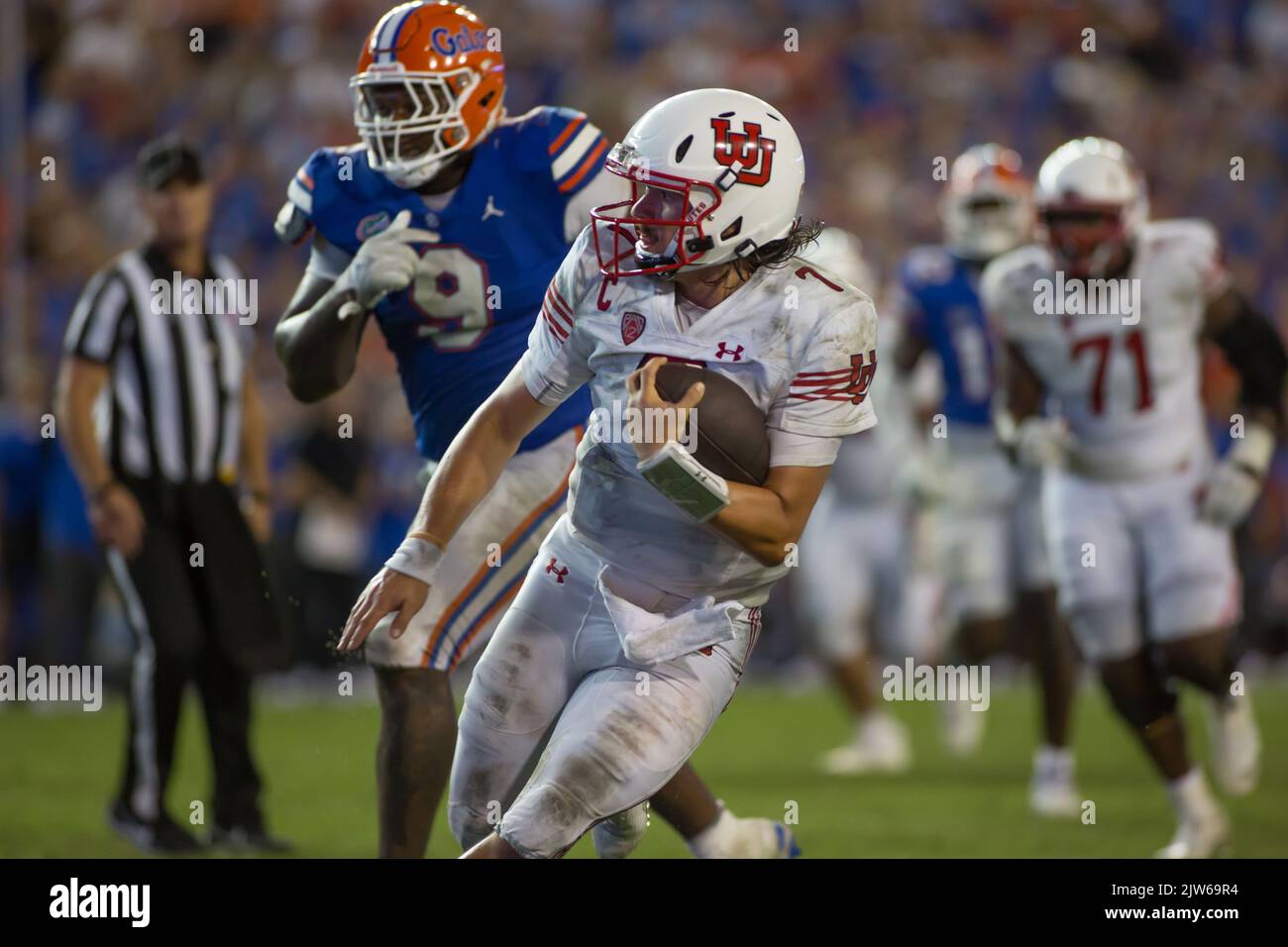 September 3, 2022: Utah Utes quarterback Cameron Rising (7) scrabbles ...