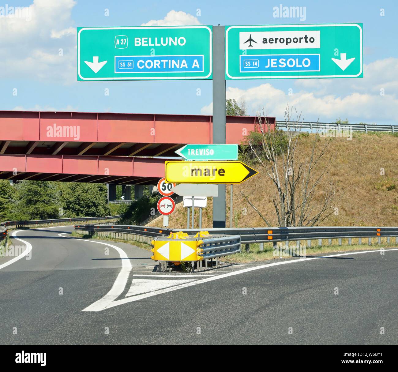 motorway junction with names of the places in Italian and directions to ...
