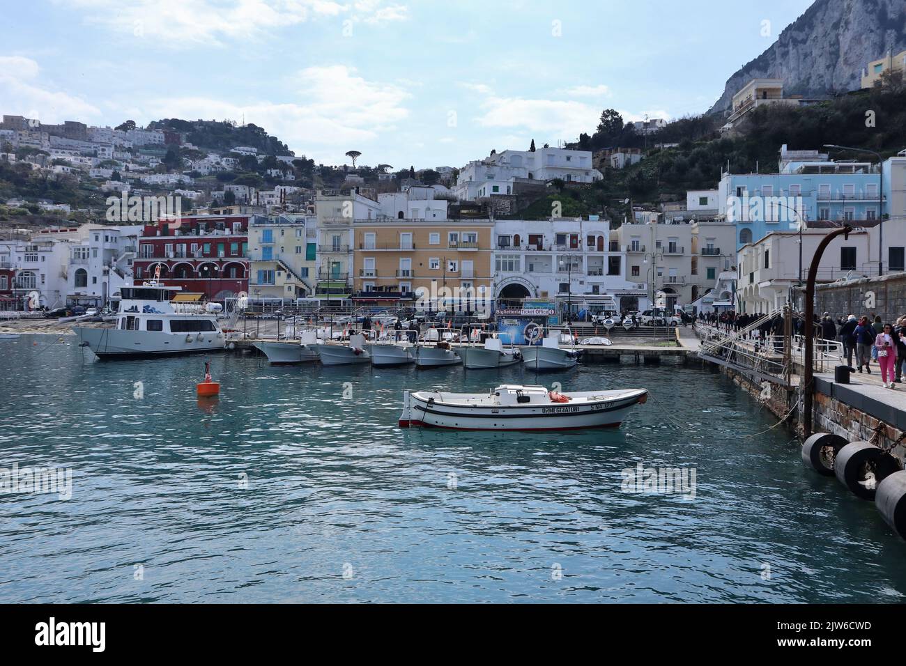 Capri - Porto di Marina Grande dall'aliscafo Stock Photo - Alamy