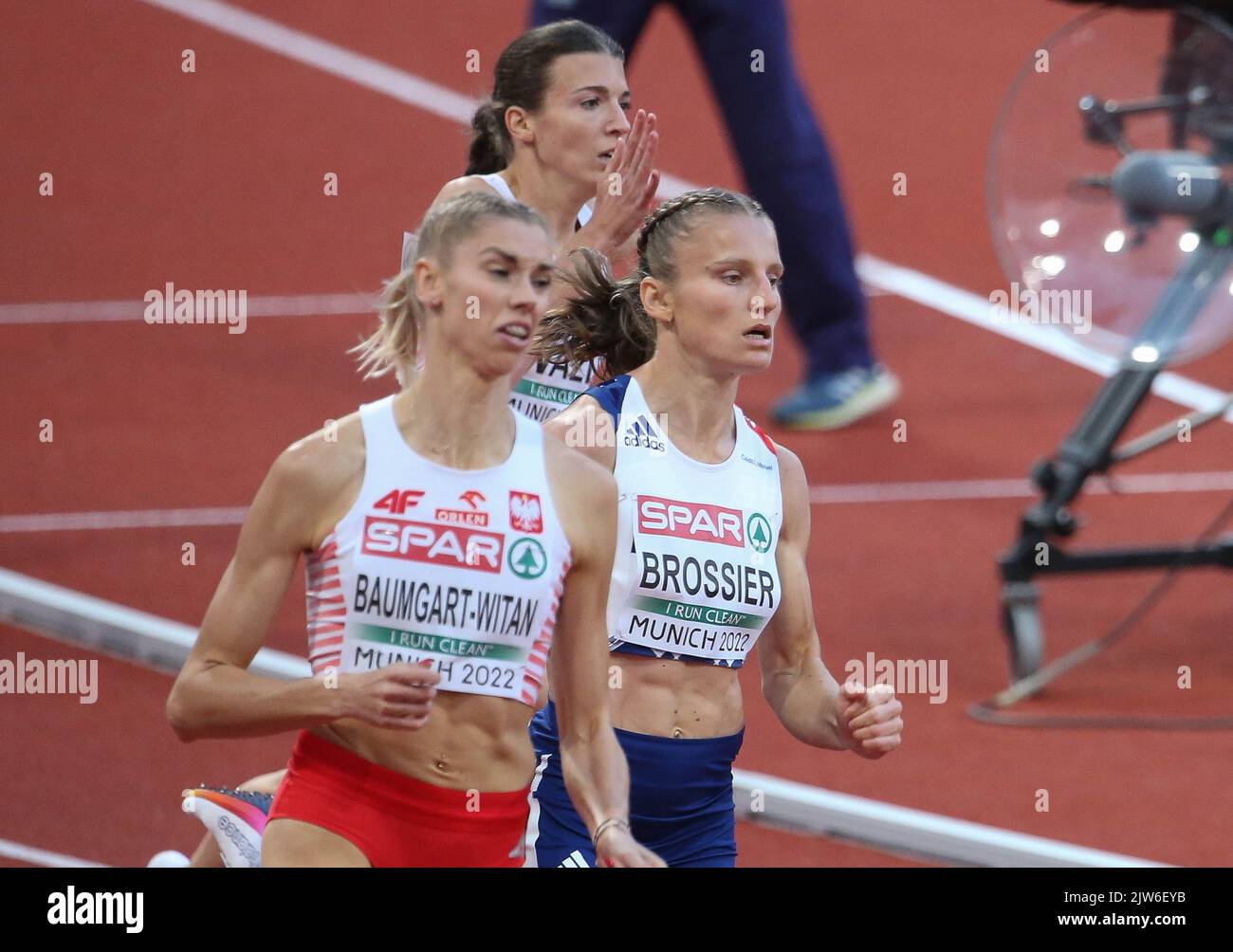 Iga Baumgart - Witan Amandine Brossier of France and Susanne Walli of ...