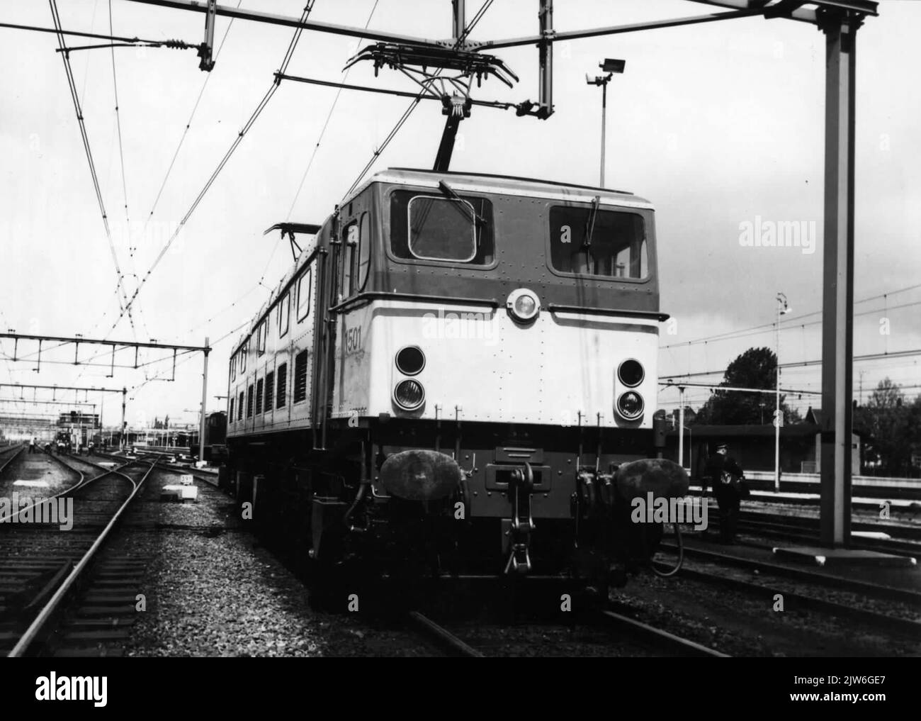 Image of the English locomotive No. 1501 (series 1500) on the yard in ...