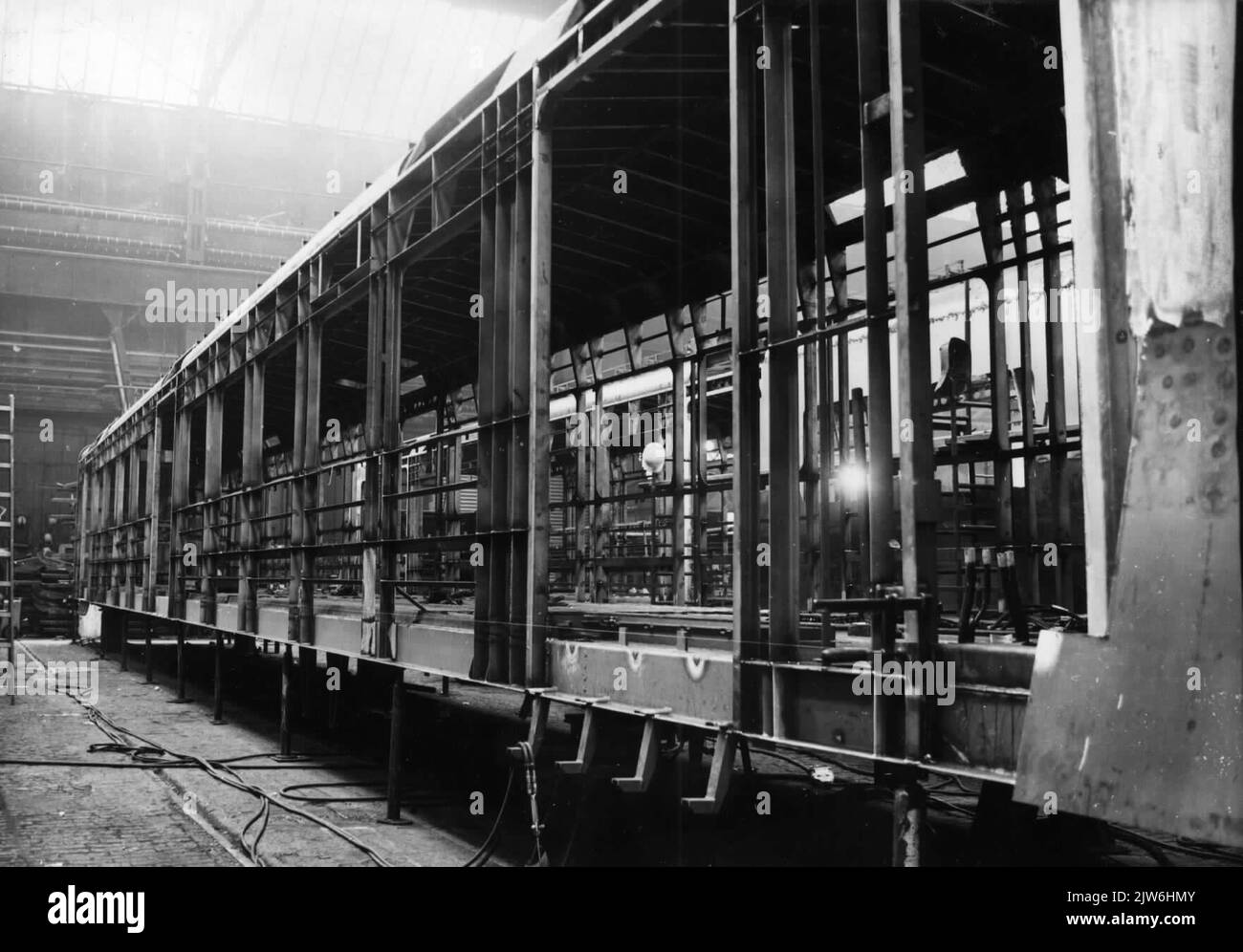 Image of the construction of an electric train set (plan y '' Sprinter ...
