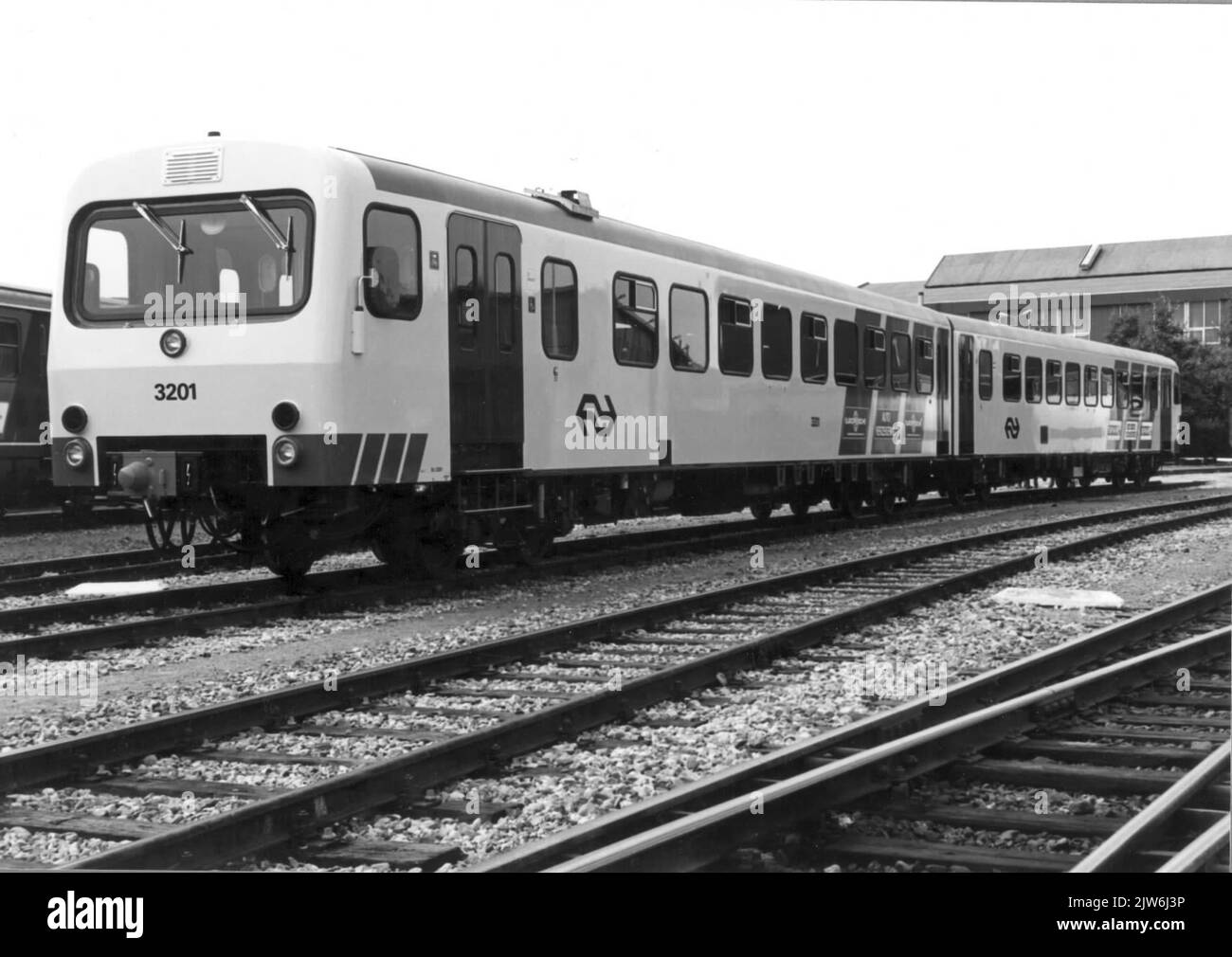 Image of the Diesel-Hydraulic train set no. 3201 (DH 2, series 3200) of ...