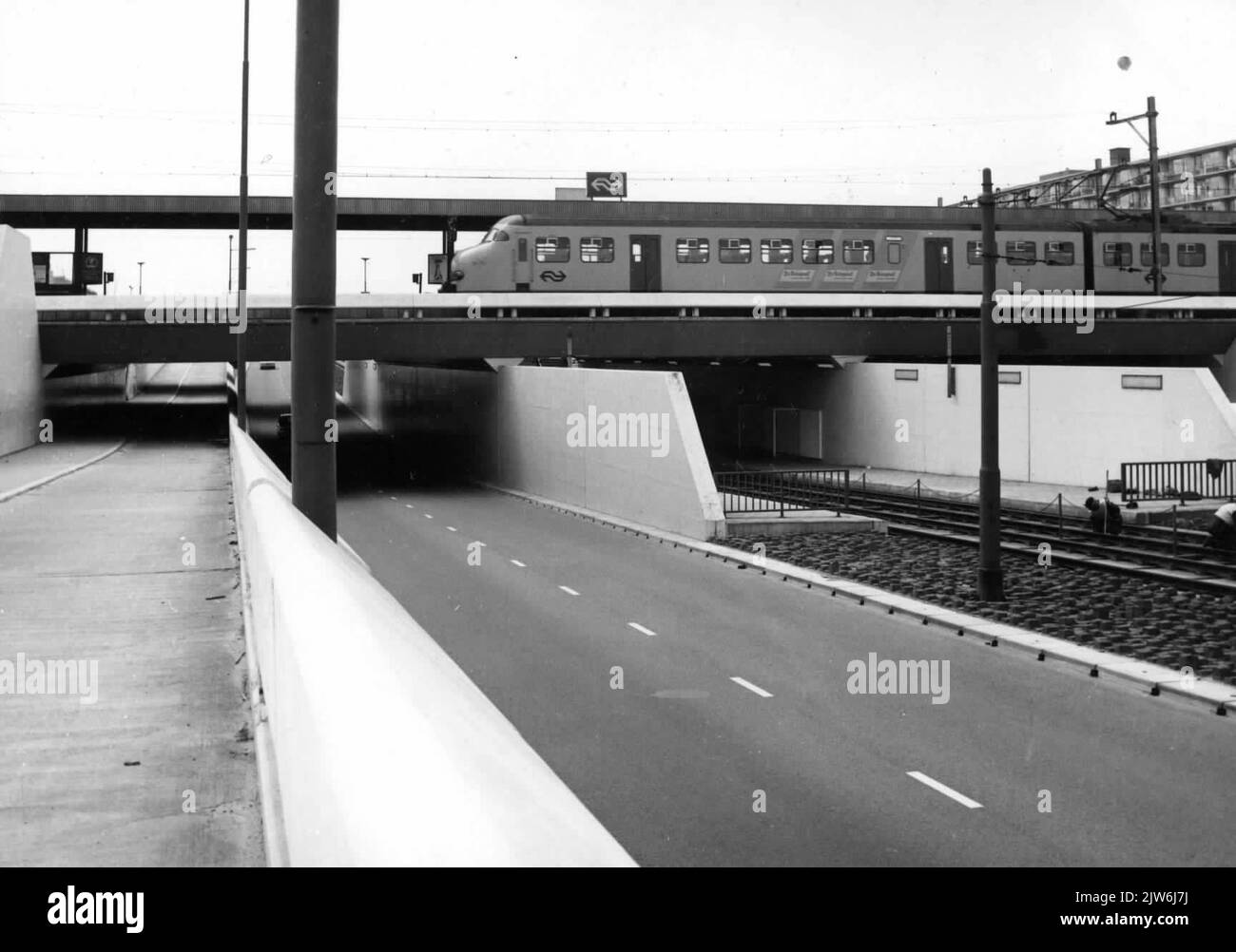View of the tunnel and the tram track in the Spinozaweg under the N.S ...