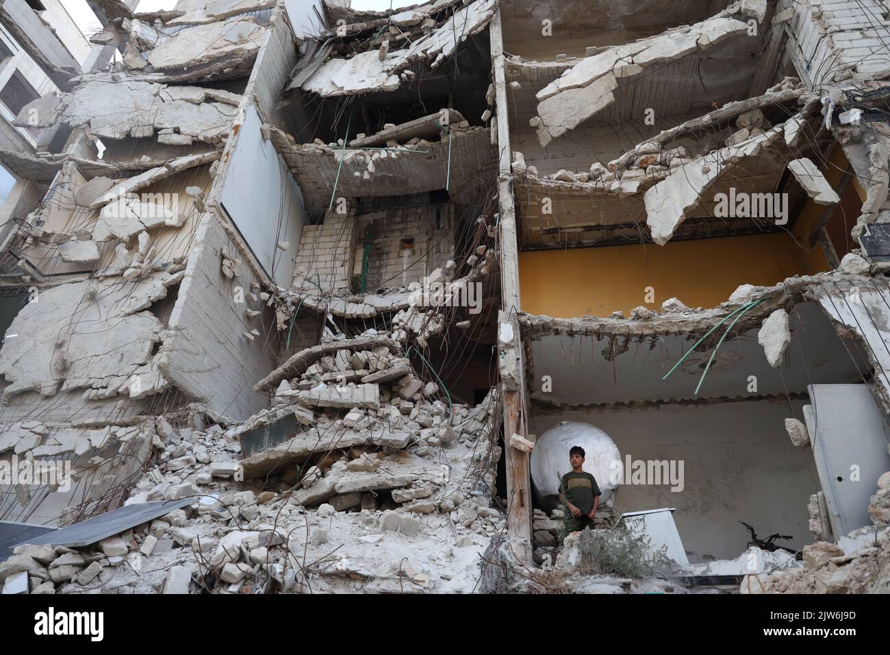 Idlib building hi-res stock photography and images - Alamy