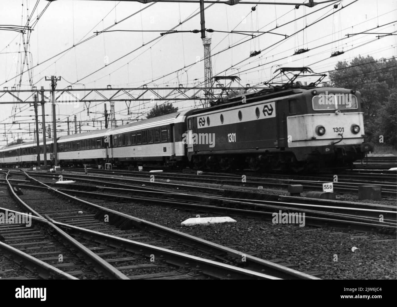 Image of the electric locomotive No. 1301 (series 1300) of the N.S ...