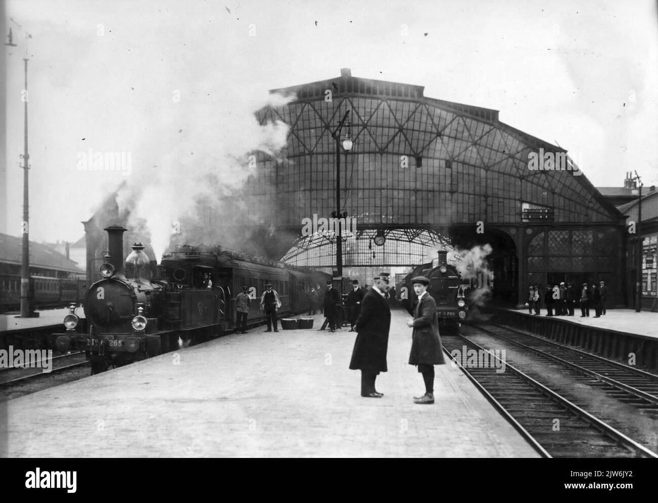 Numbered carriages Black and White Stock Photos & Images - Alamy