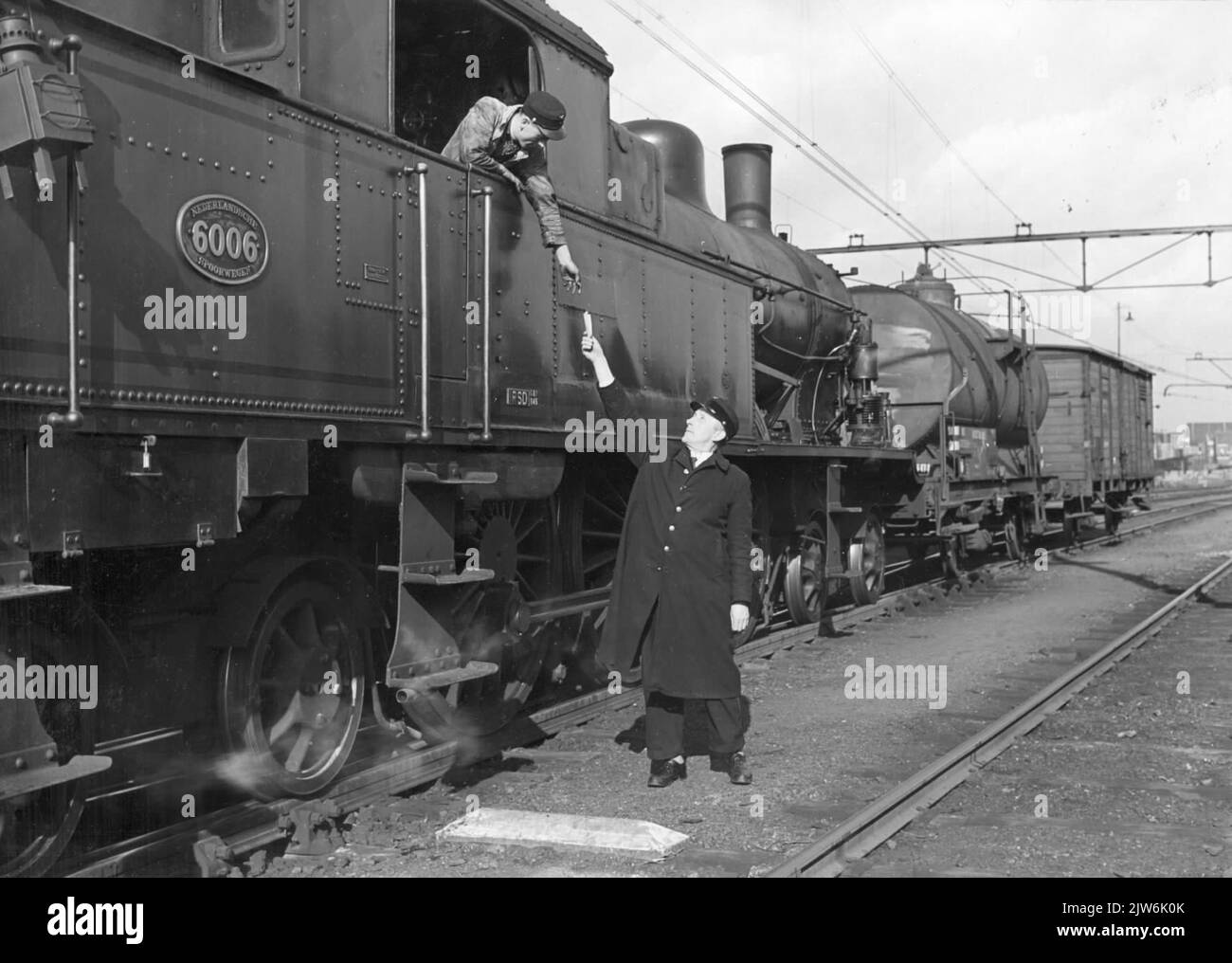 Image of the steam locomotive No. 6006 (series 6000) of the N.S. During ...