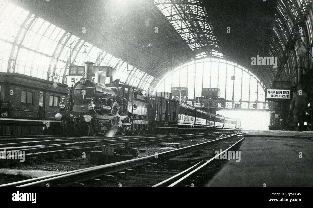 Image of a steam locomotive from the 1700/1800 series of the N.S. With ...