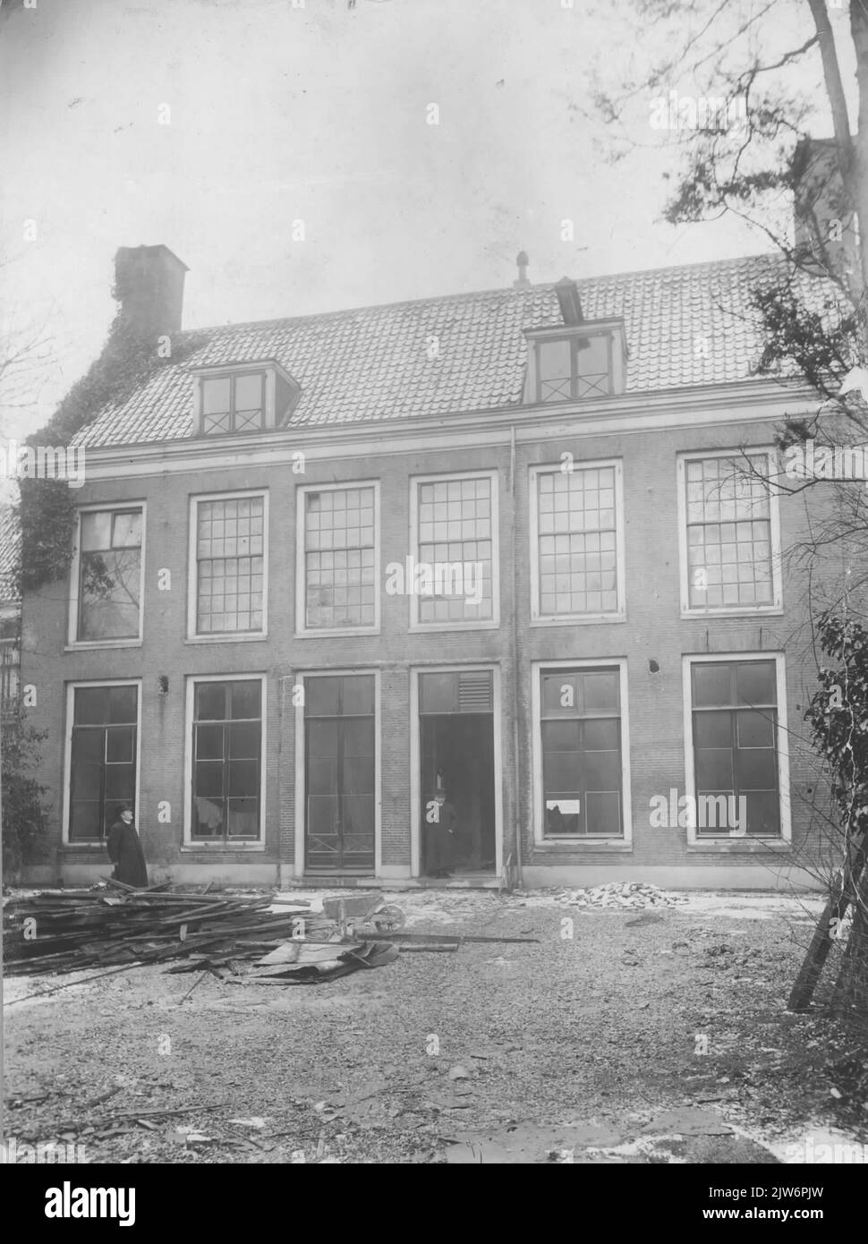 View of the rear facade of the Kromme Nieuwegracht 34 building in ...