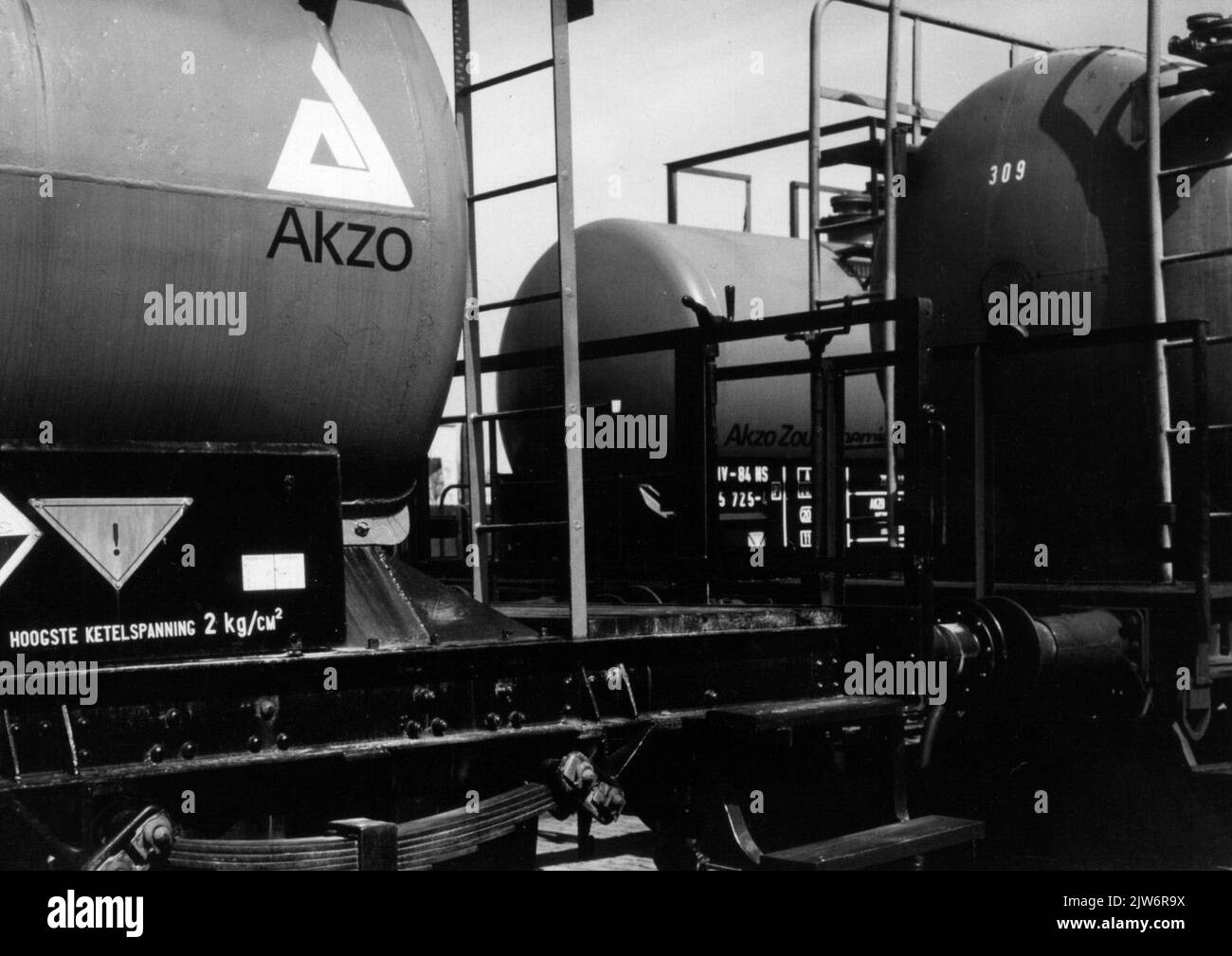 Saltchemy hi-res stock photography and images - Alamy