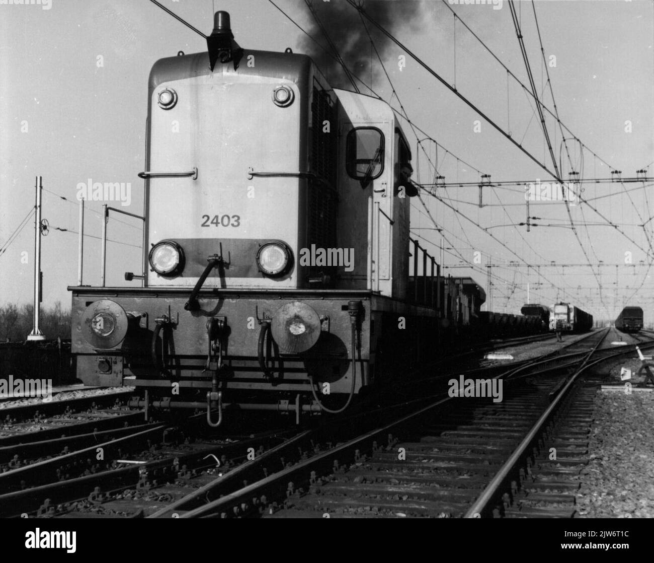 Image of the shunting diesel-electrical locomotive no. 2403 (series ...