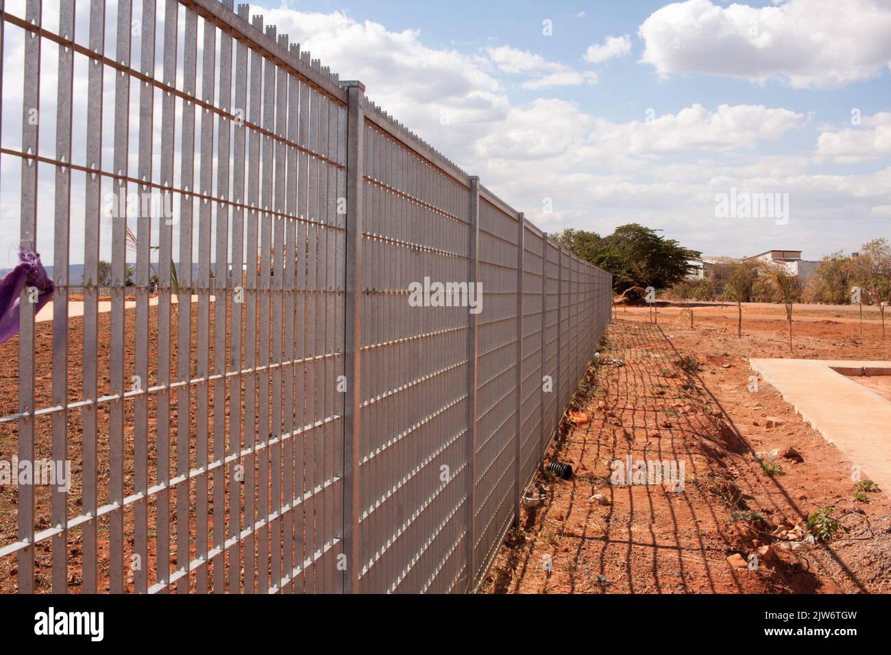 The Heavy Duty Metal Fencing that goes around all of Brule Marx Park in ...