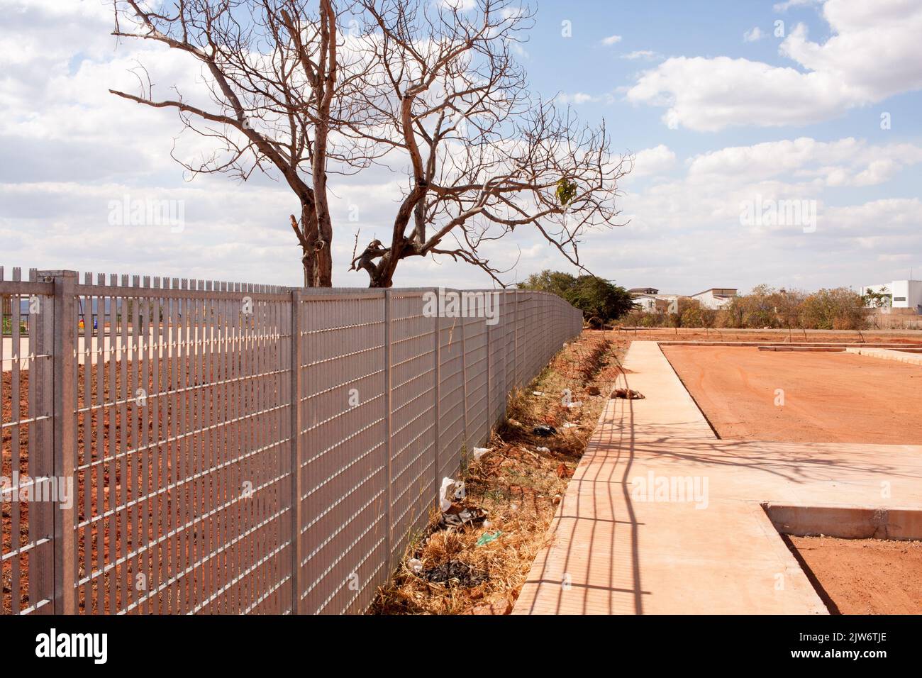 The Heavy Duty Metal Fencing that goes around all of Brule Marx Park in ...