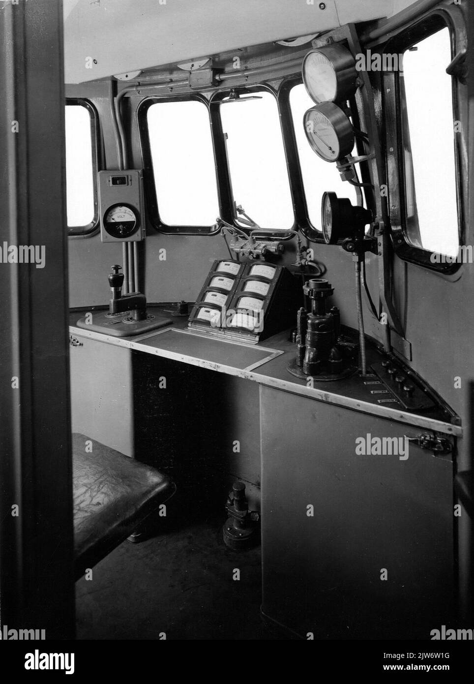 Interior of a diesel-electric train set the 3 (series 11-50) of the N.S ...