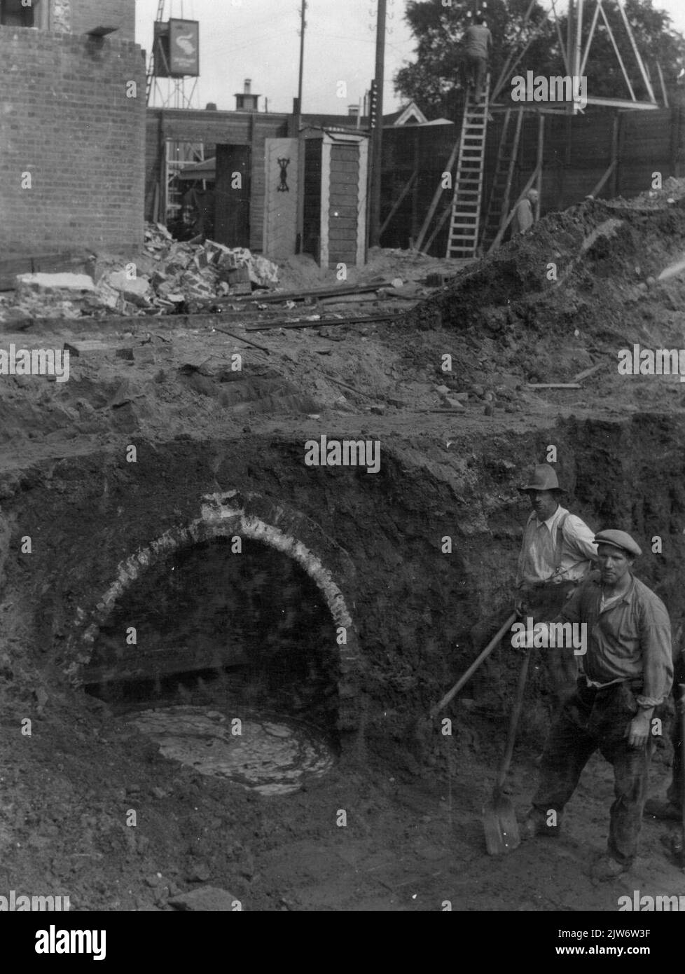 Image of a well of the former Vredenburg castle discovered during the ...