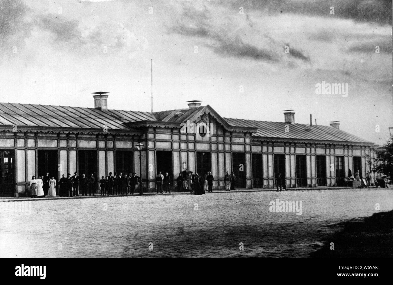 View of the Groningen station of the Staatspoorwegen in Groningen Stock ...