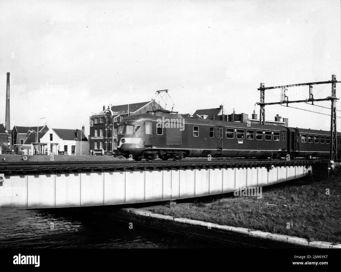 Image of an electric train set matt. 1940 (Eld-5) of the N.S. On the ...