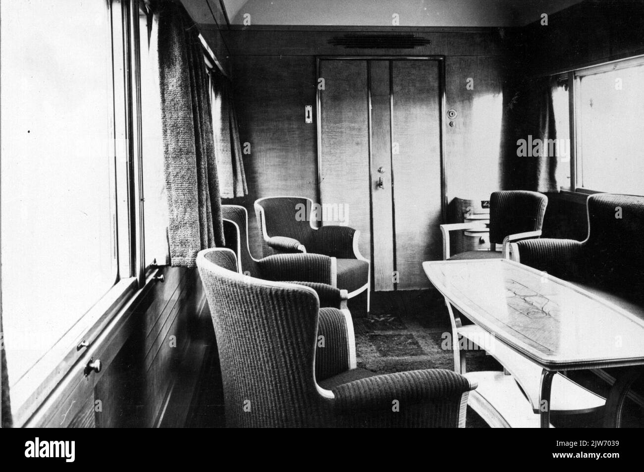 Royal receiving room hi-res stock photography and images - Alamy