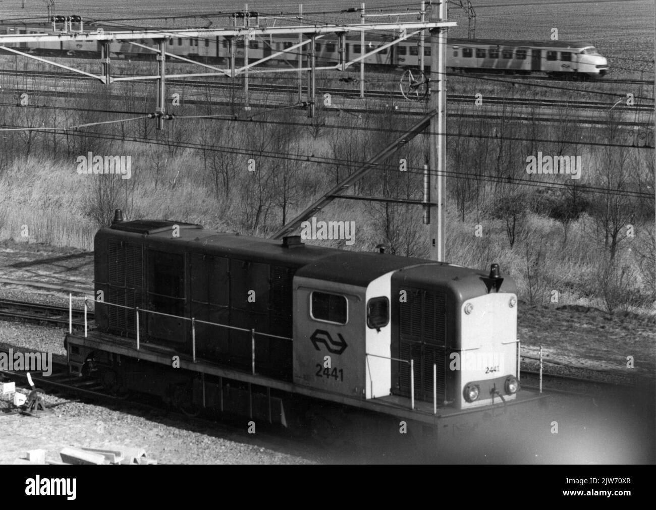 Image of the shunting diesel-electrical locomotive no. 2441 (series ...