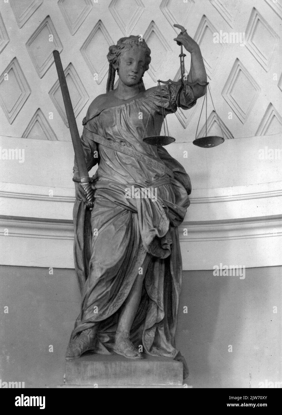 Statue representing justice Black and White Stock Photos & Images - Alamy