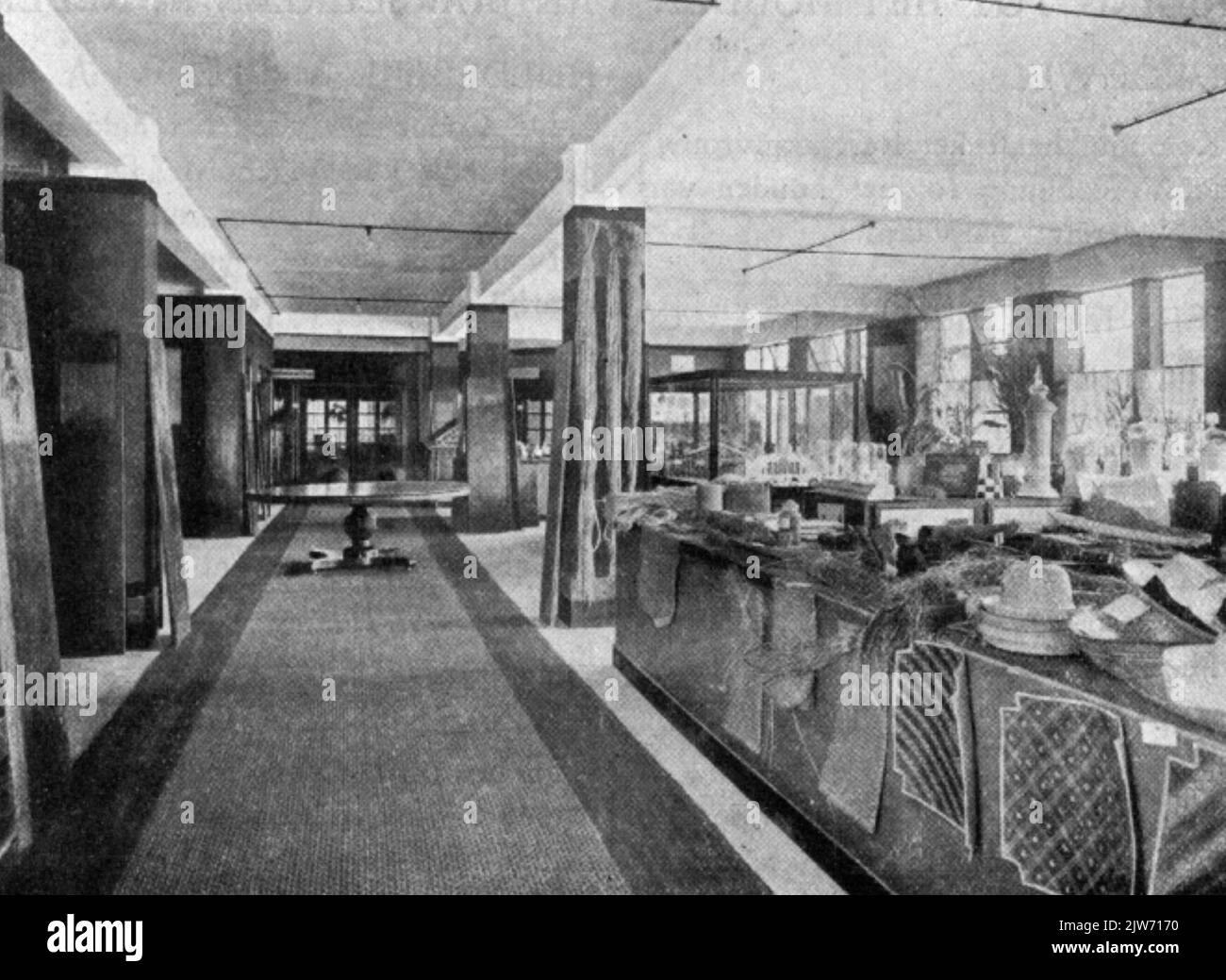 Interior of the Jaarbeursgebouw (Vredenburg) in Utrecht: the "Dutch ...