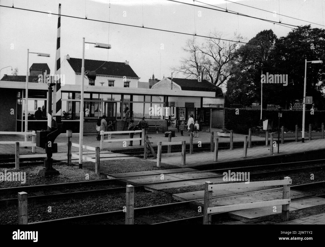 View of the platform side of the N.S. station Bunde in Bunde Stock ...
