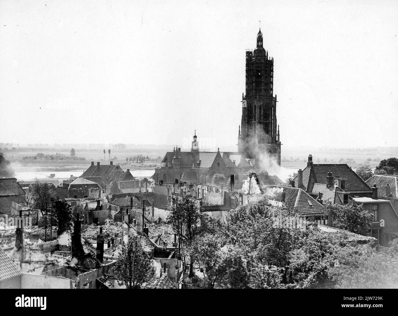 Overview from the panoramoles in Rhenen of the devastation in the city ...