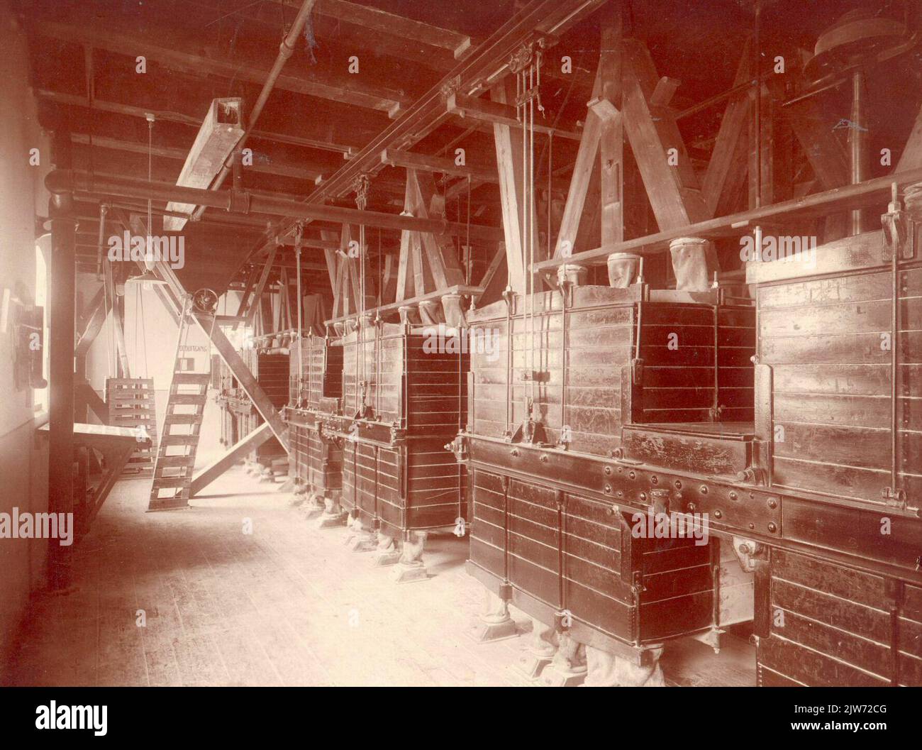 Flour factory interior hi-res stock photography and images - Alamy