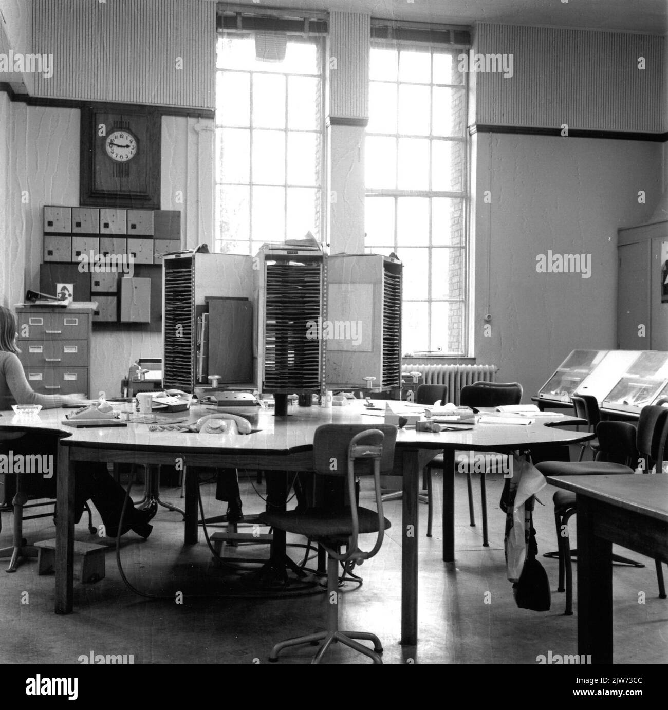 Interior of the 3rd administration building of the Dutch Railways (HGB ...