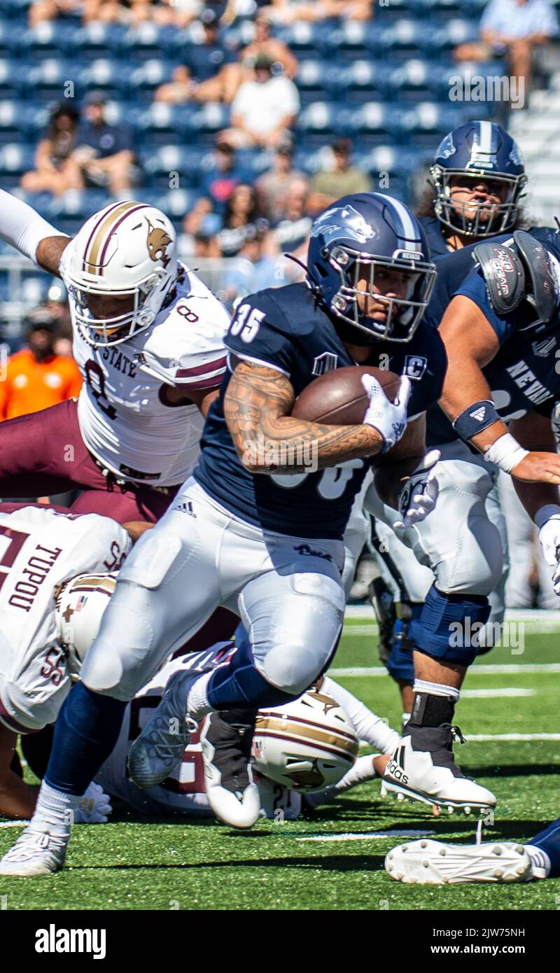 September 03 2022 Reno, NV USA Nevada running back Toa Taua (35) runs ...