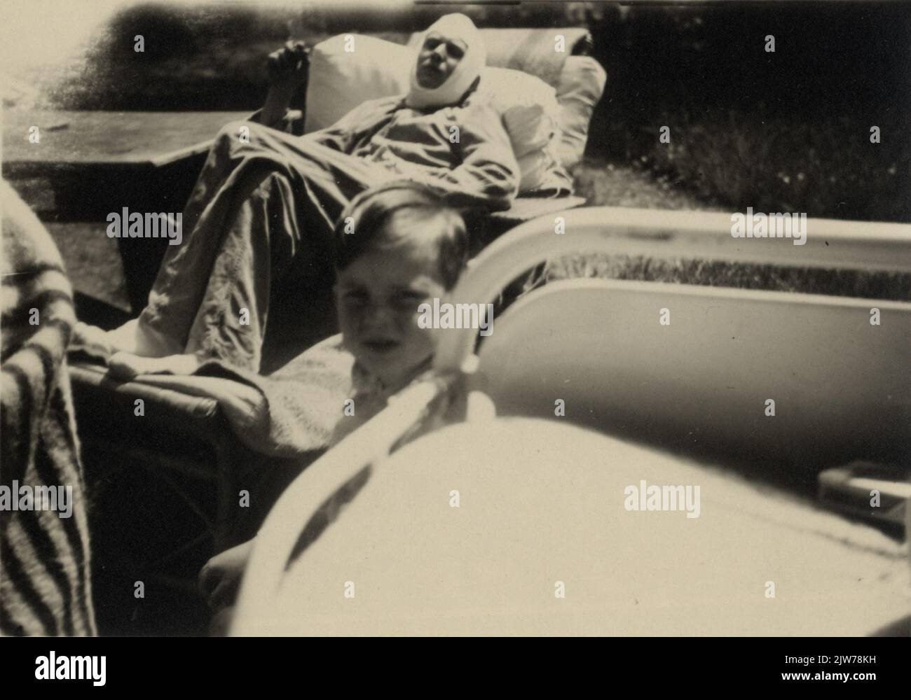 Image of a soldier who is nursed in the military hospital (Springweg 21 ...