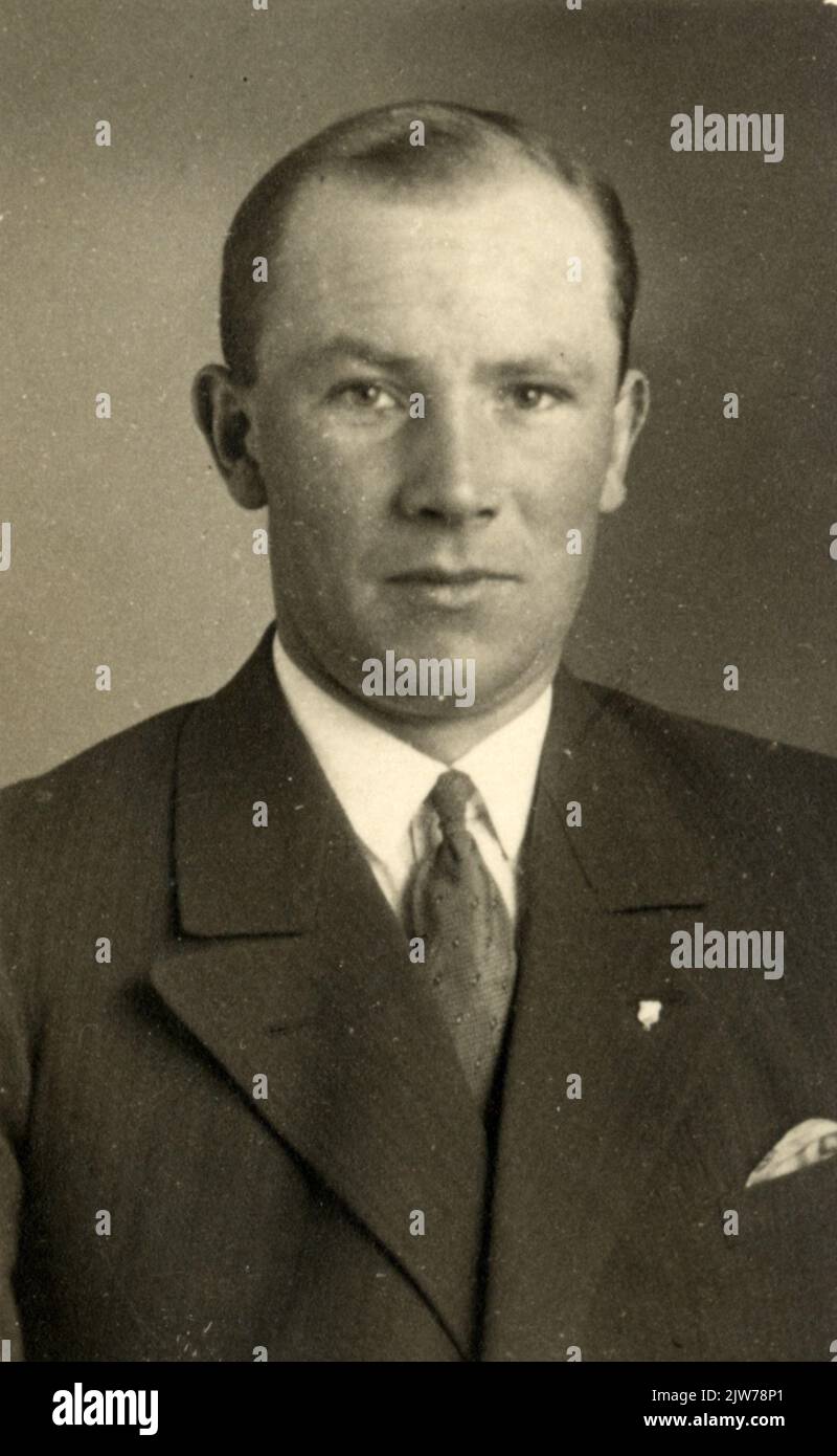 12 september 1931 hi-res stock photography and images - Alamy