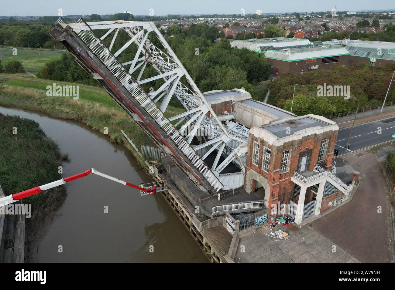 Structural design bridge hi-res stock photography and images - Alamy
