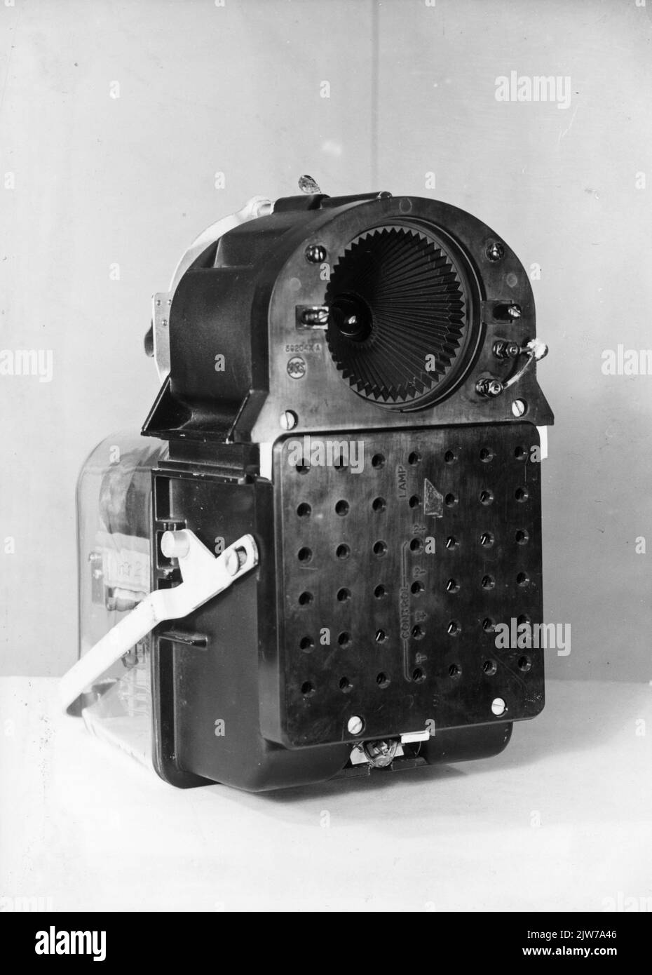 Image of the color change from an American daylight signal (signal of ...