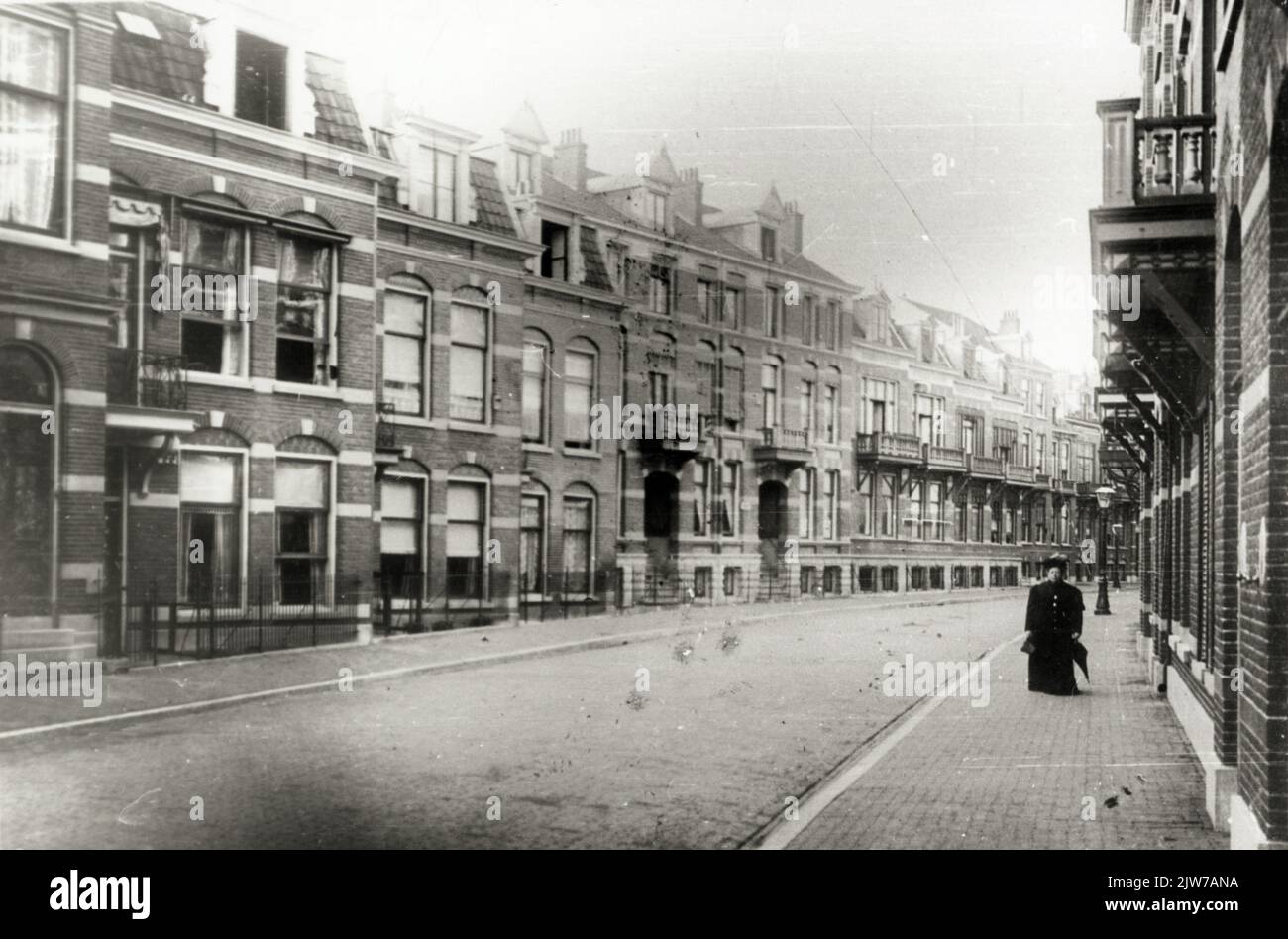Face in the Willem Barentszstraat in Utrecht with the houses nrs. 12 ...