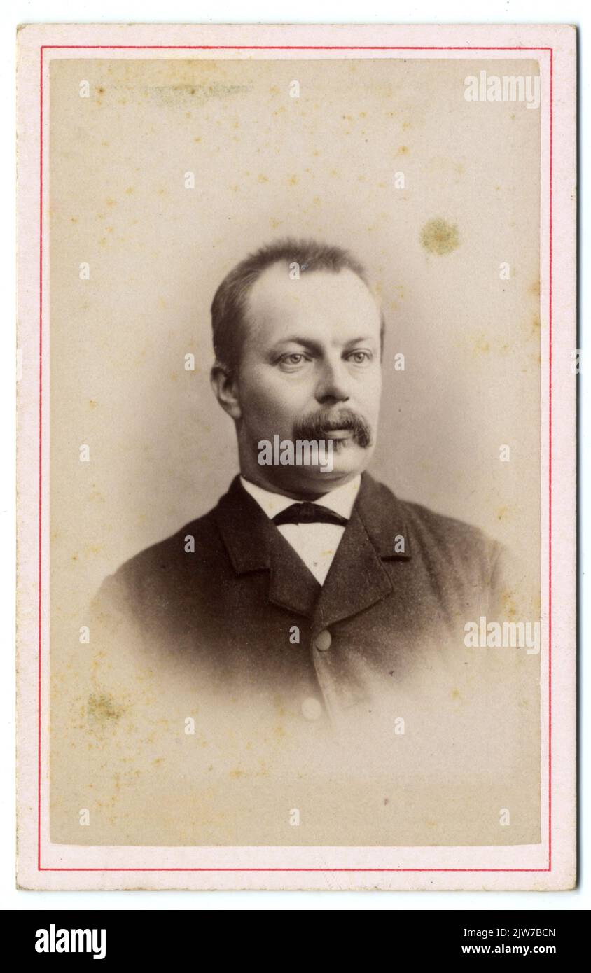 W from front Cut Out Stock Images & Pictures - Alamy