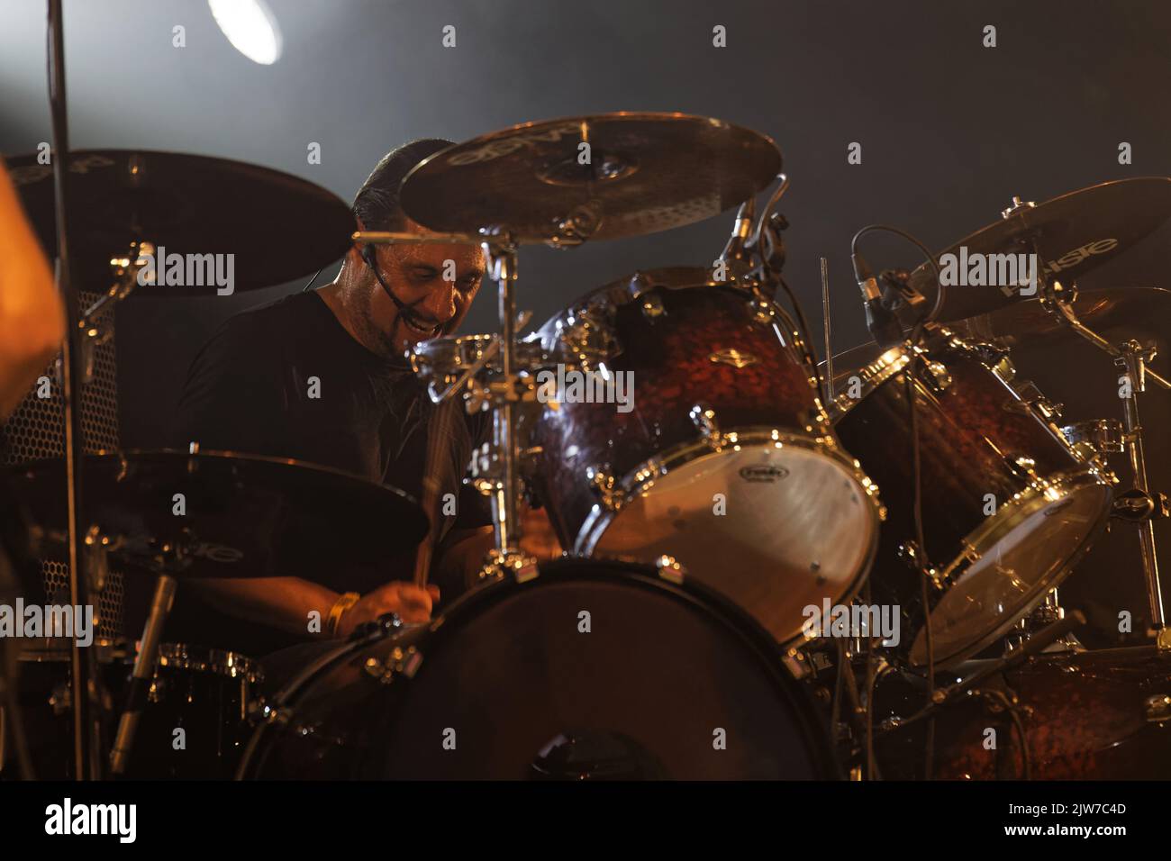 Mike patton dead cross hi-res stock photography and images - Alamy