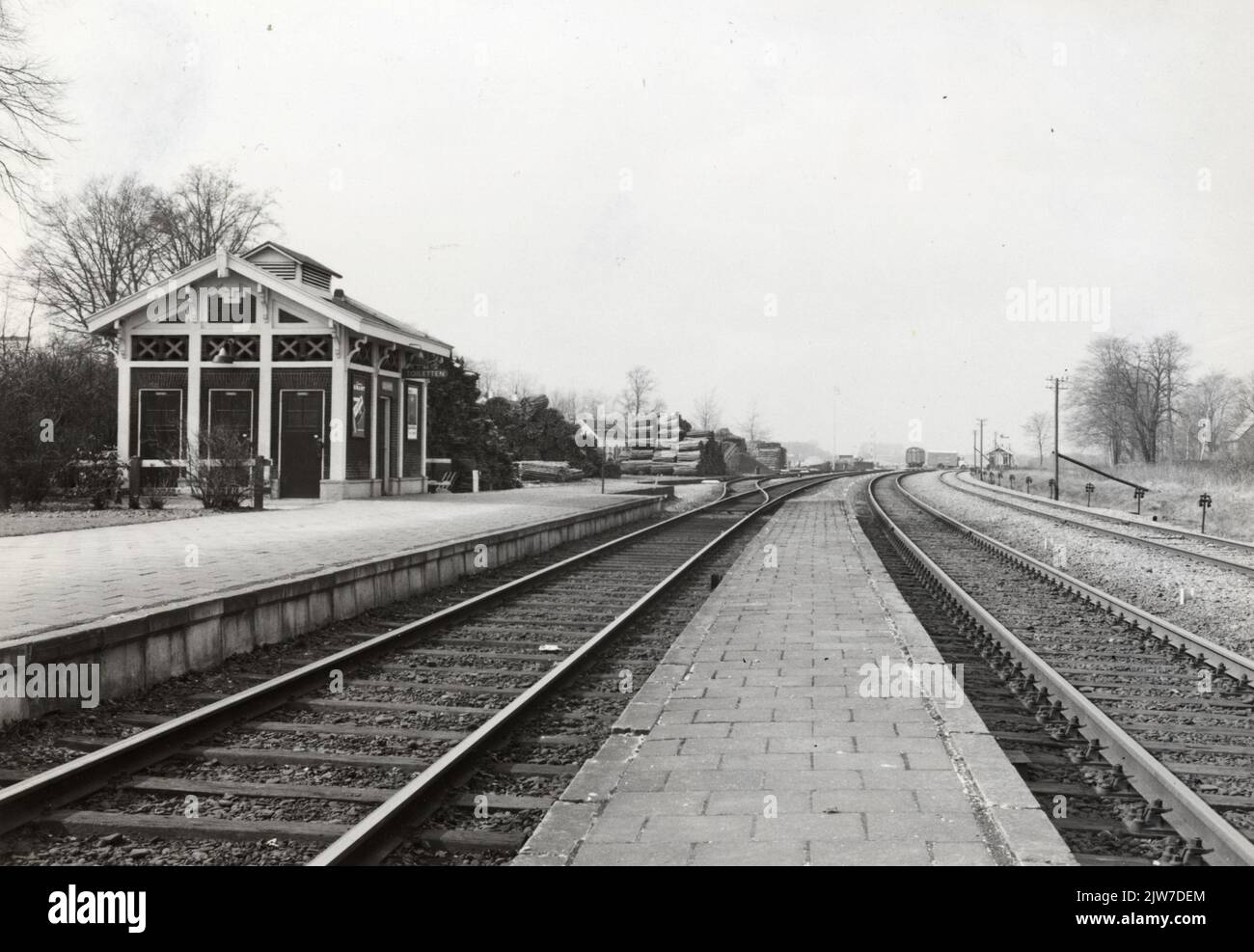 View of the platforms of the N.S. station Lochem in Lochem, with the ...