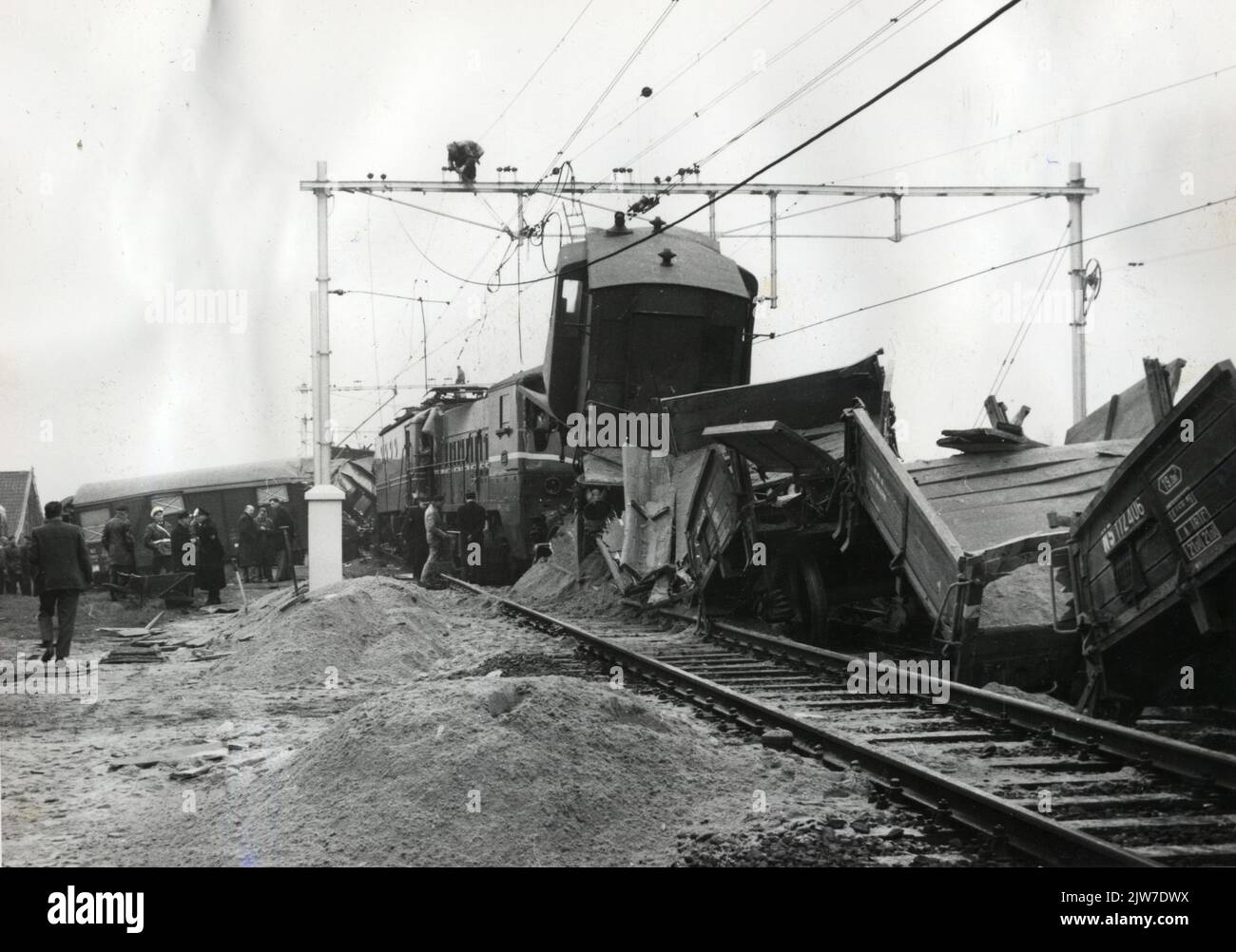 Image of the havoc after the frontal collision between two freight ...