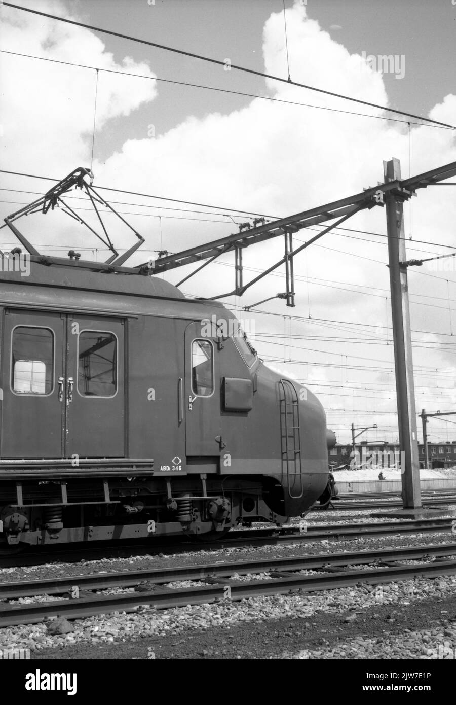 Image of the nose of the electric train set no. 346 (Mat. 1954, plan G ...