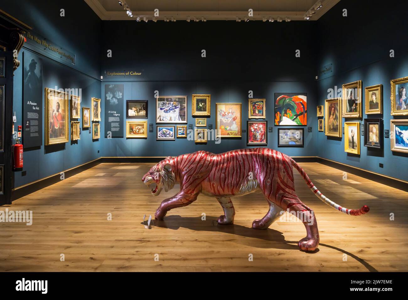 Gallery in The Stirling Smith Art Gallery and Museum Stock Photo - Alamy
