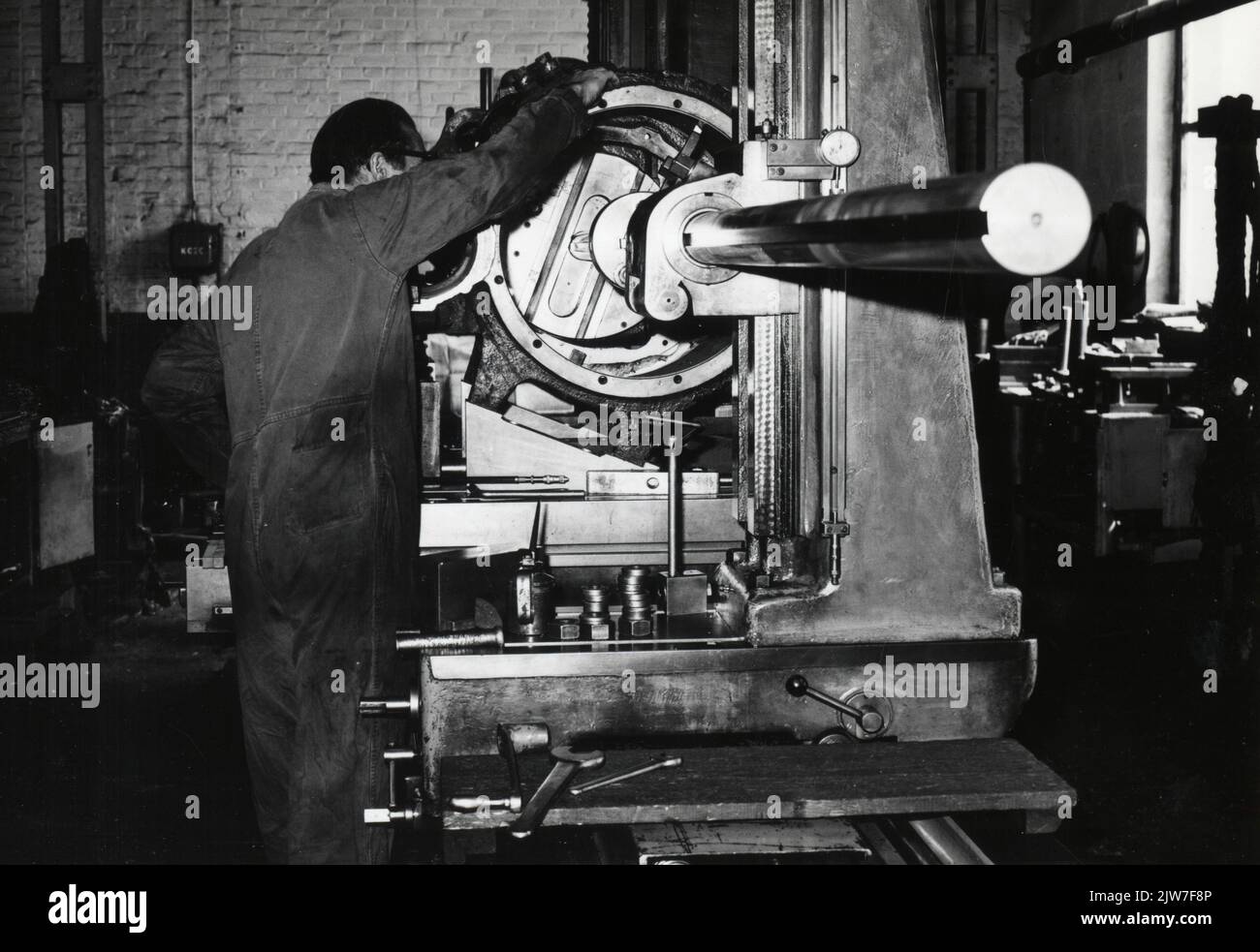 Image of an employee of the main workshop of the N.S. in Tilburg Stock ...