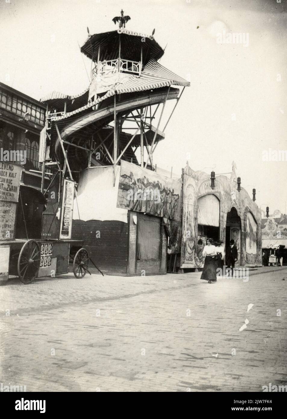 Image of the Canadian Toboggan at the fair at Vredenburg in Utrecht ...