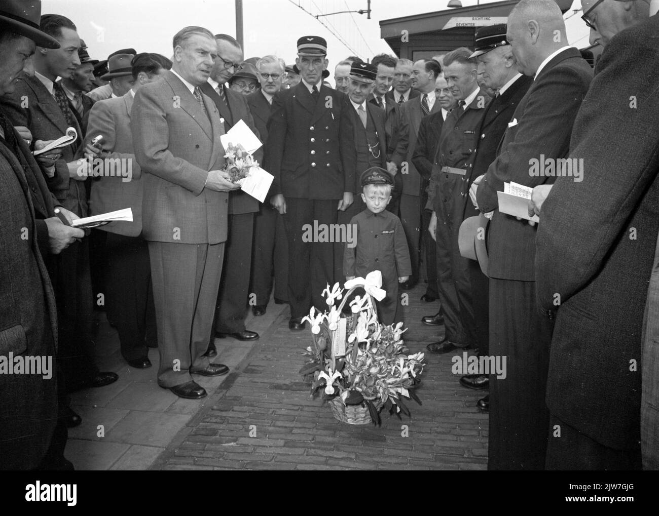 Image of the reception of president director Dr. Ir. F.Q. Den Hollander ...