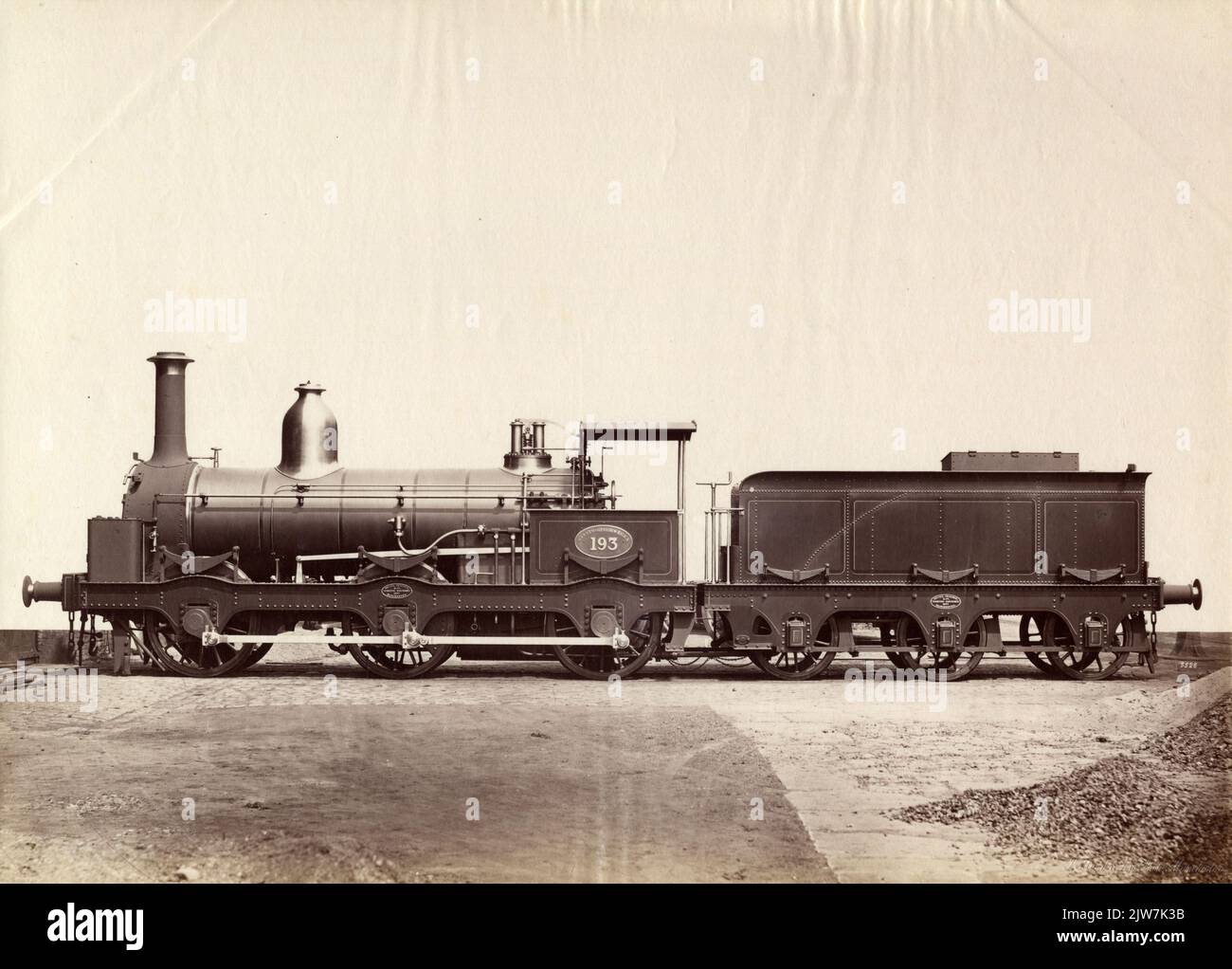 205 series hi-res stock photography and images - Alamy